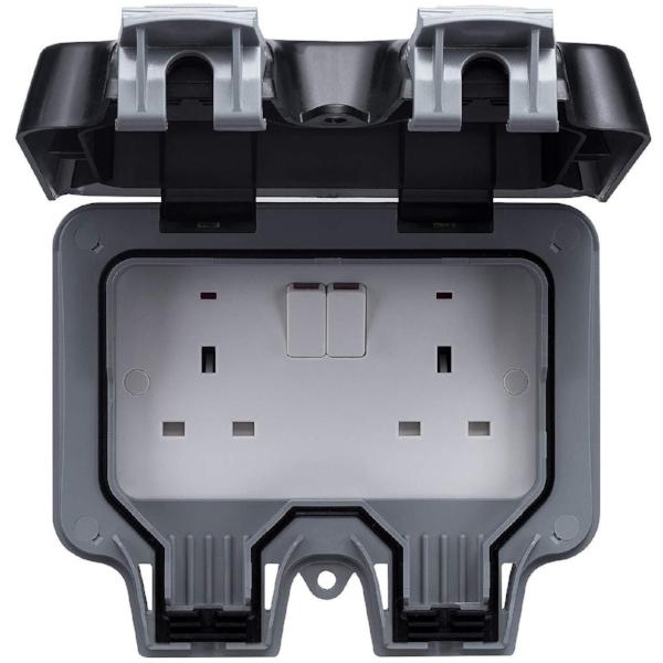 Weatherproof Outdoor Switched Socket - Double Gang by Sinolex
